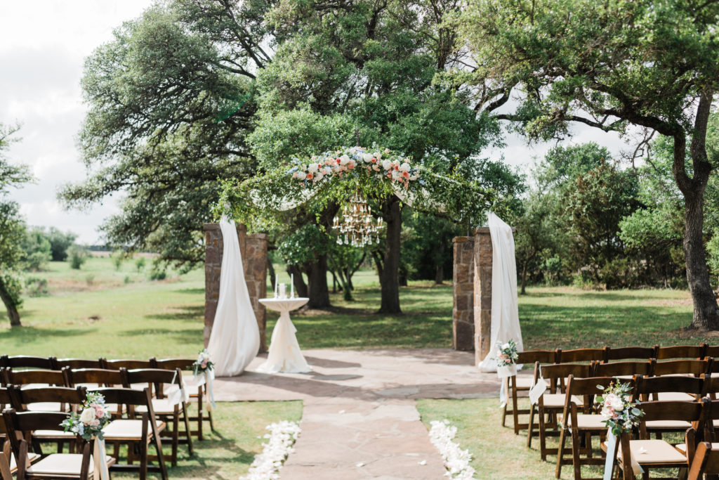 Perfect Texas Wedding Venue - 7 Tips for Choosing yours! | Ma Maison
