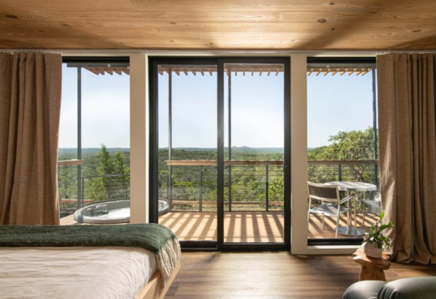Austin Wedding Venues with Lodging On-Site | Ma Maison