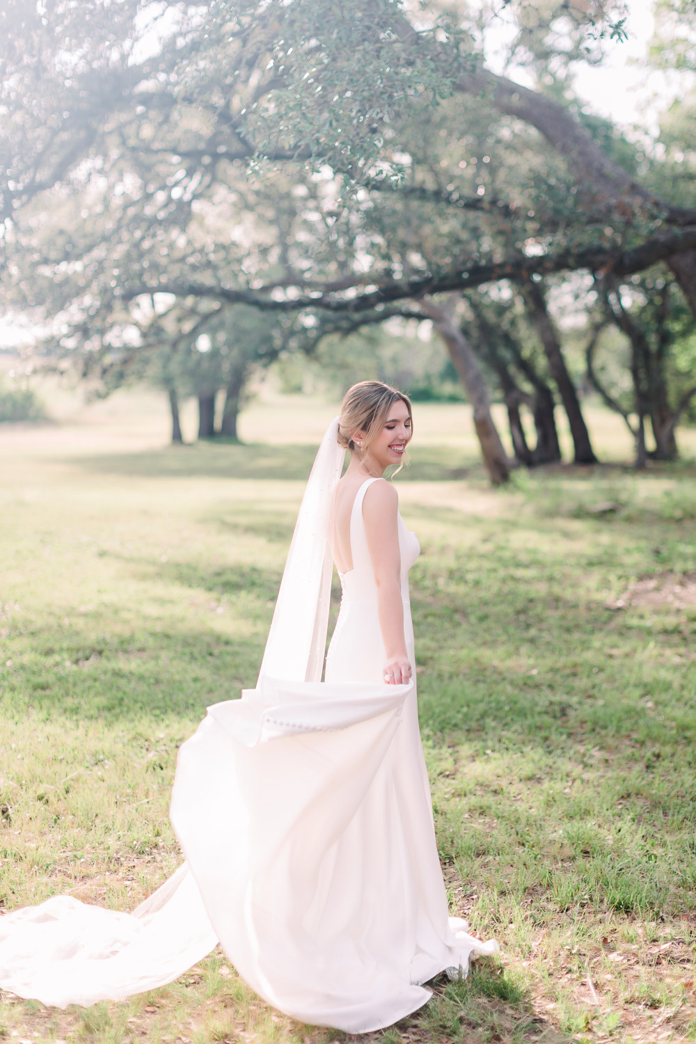 What to Wear to a Summer Wedding in Austin, TX | Ma Maison