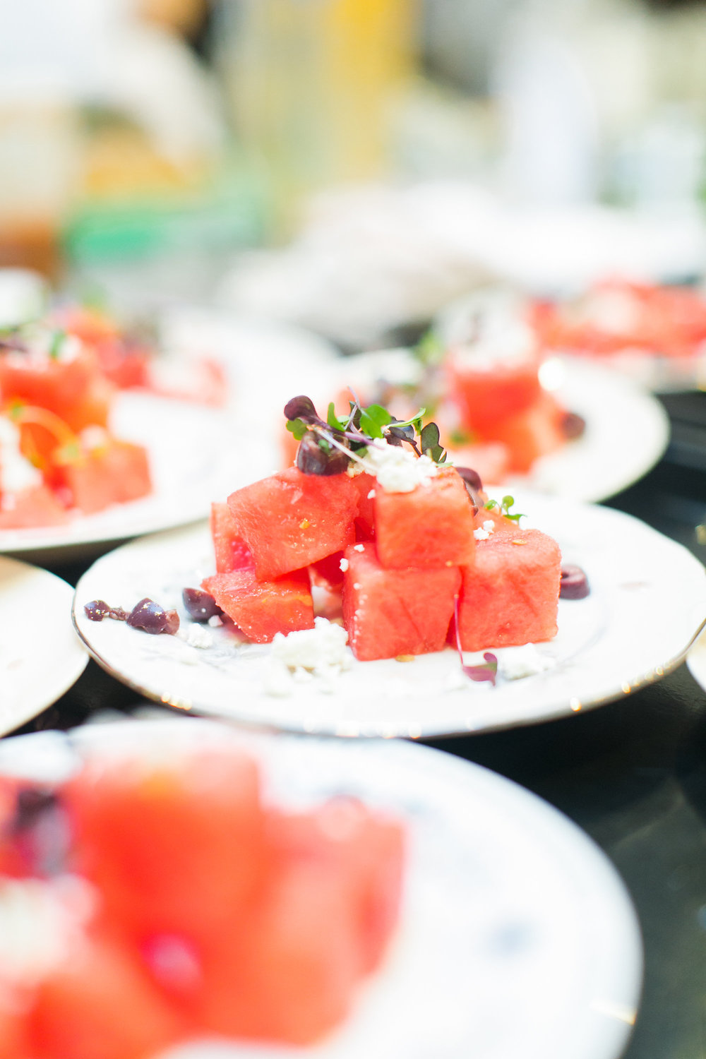 Dinner Is Served 4 Ways To Serve Food At Your Reception Ma Maison